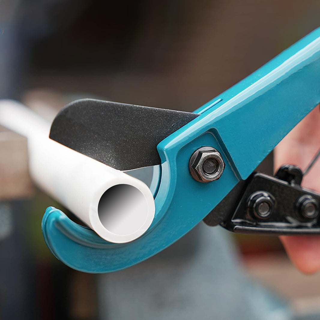 How to Cut PVC Pipe | HackSaw | PVC Pipe Cutter | Miter Saw - FORMUFIT